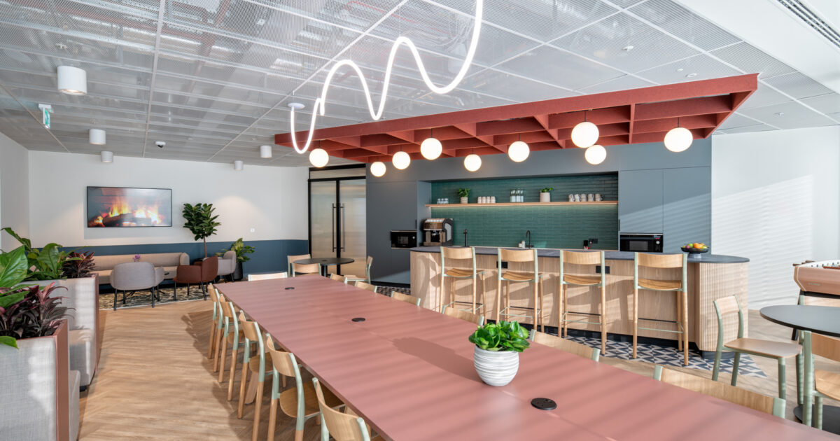 CR International's Office Design and Fit Out | Morgan Lovell
